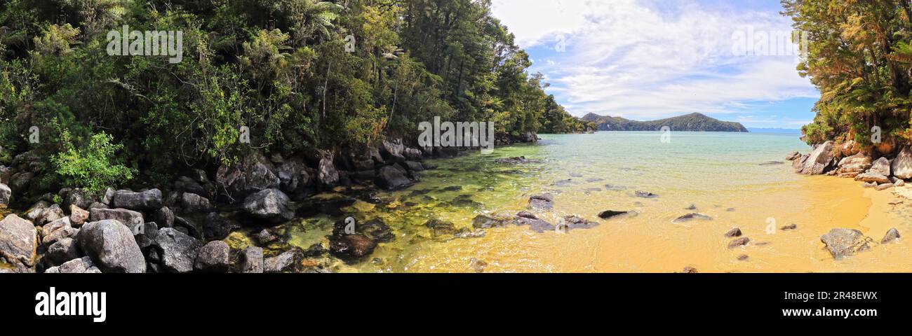The idyllic landscape of Abel Tasman National Park, New Zealand Stock ...