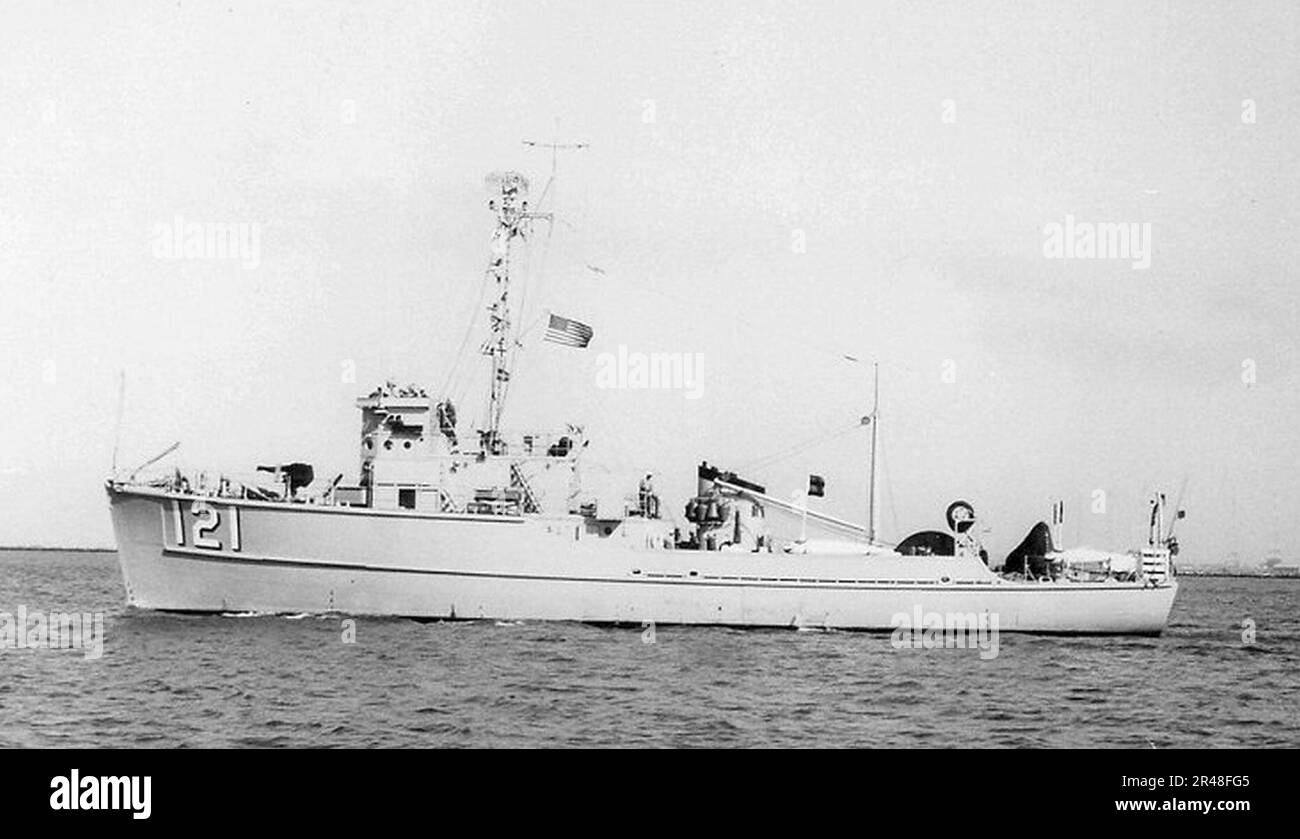 US Minesweeper MSC-121 Bluebird detail Stock Photo - Alamy