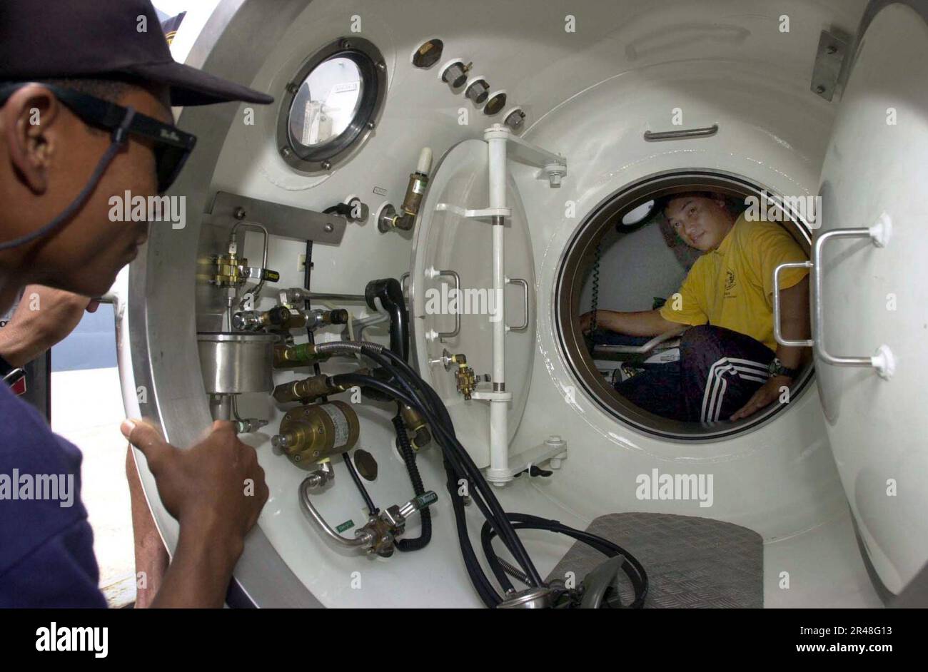 US Navy Recompression Chamber Stock Photo - Alamy