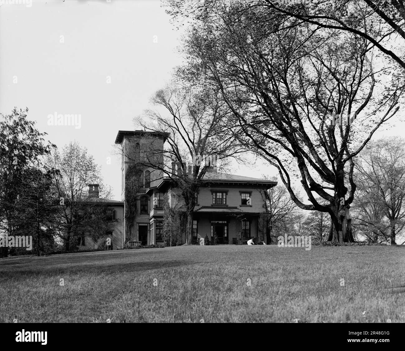 Longworth house Black and White Stock Photos & Images - Alamy
