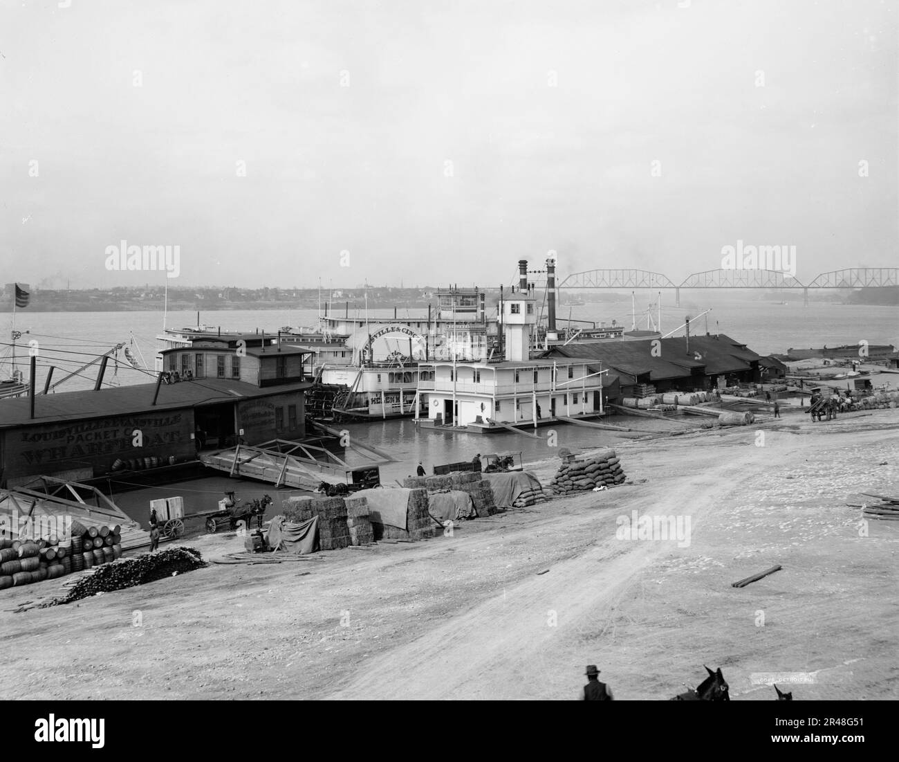 Louisville kentucky usa ky Black and White Stock Photos & Images - Alamy