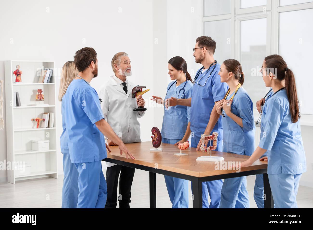 Doctor giving lecture for interns in university Stock Photo - Alamy