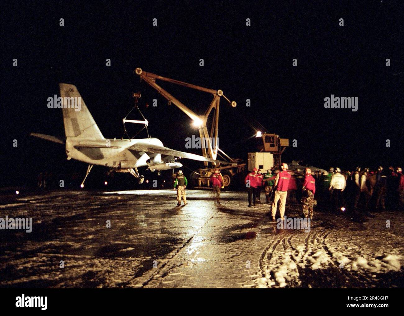US Navy Aircraft mishap aboard ship with no injuries Stock Photo - Alamy