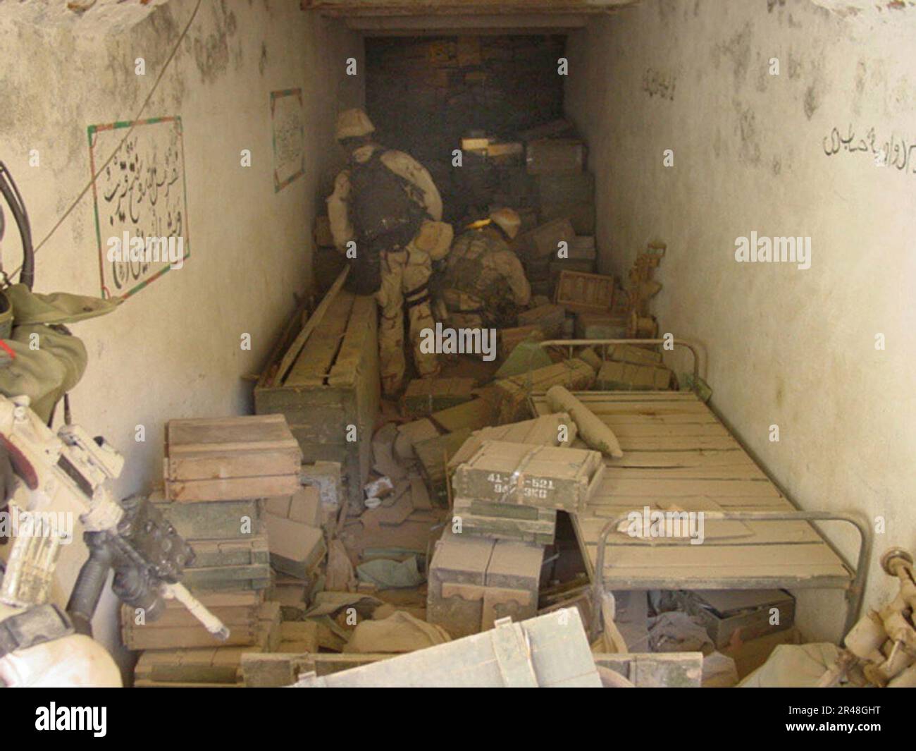 US Navy Navy SEALs find Al Qaida weapons cache Stock Photo - Alamy