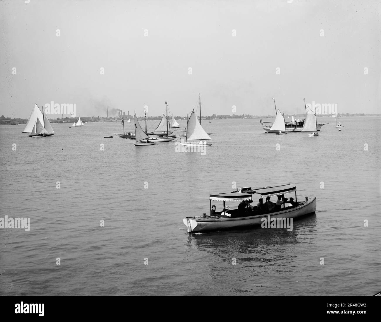 D.B.C.Y. [Detroit Boat Club yacht] regatta, part of the fleet, between ...