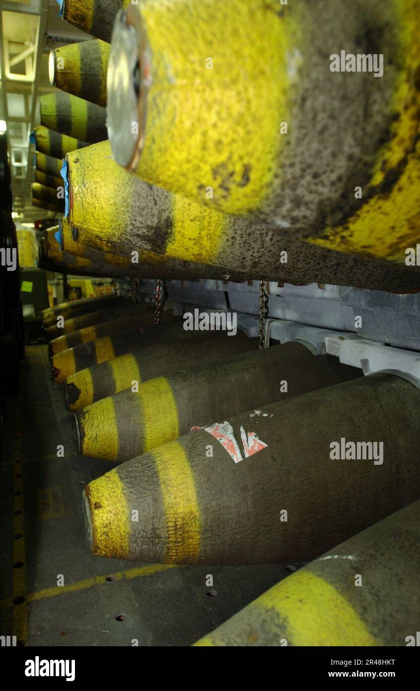 US Navy USS Stennis - JDAM Stock Photo - Alamy