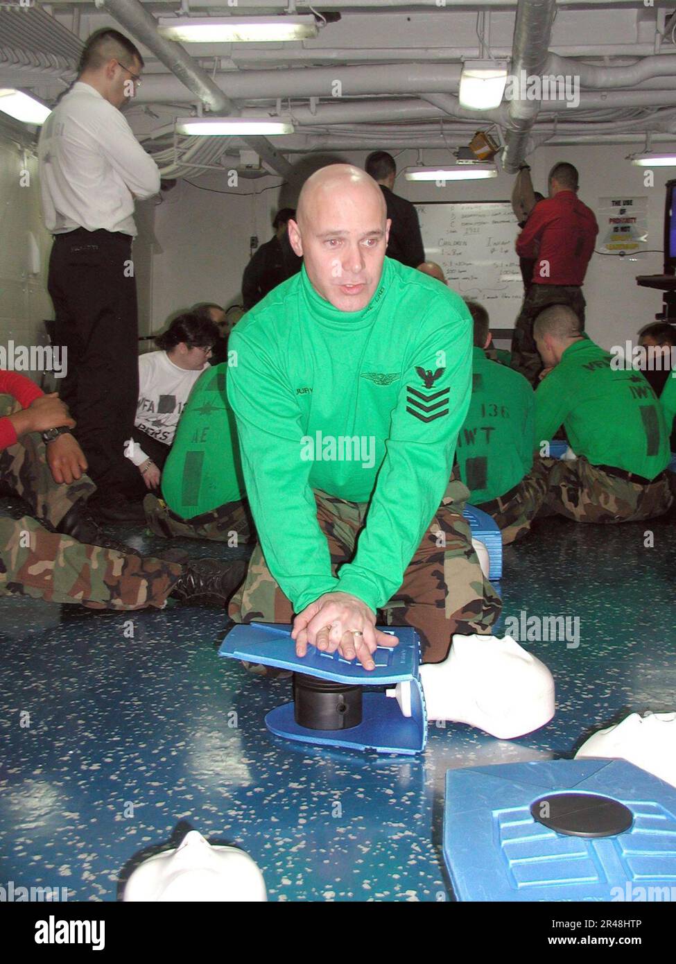 US Navy CPR Class aboard John F. Kennedy Stock Photo - Alamy