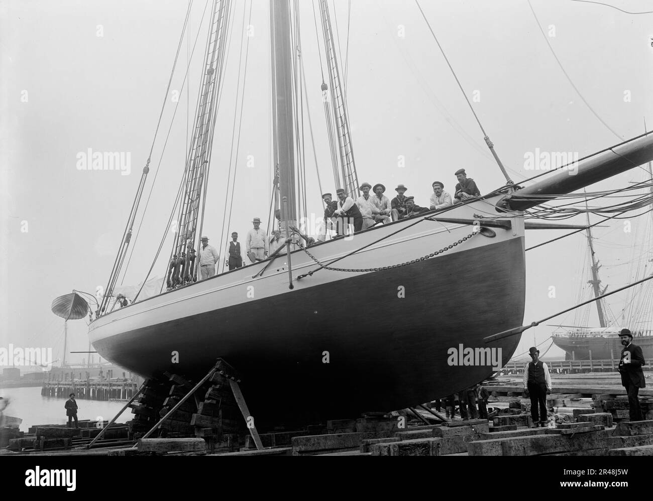 Mayflower, 1886. Victorious US defender of the sixth America's Cup in ...