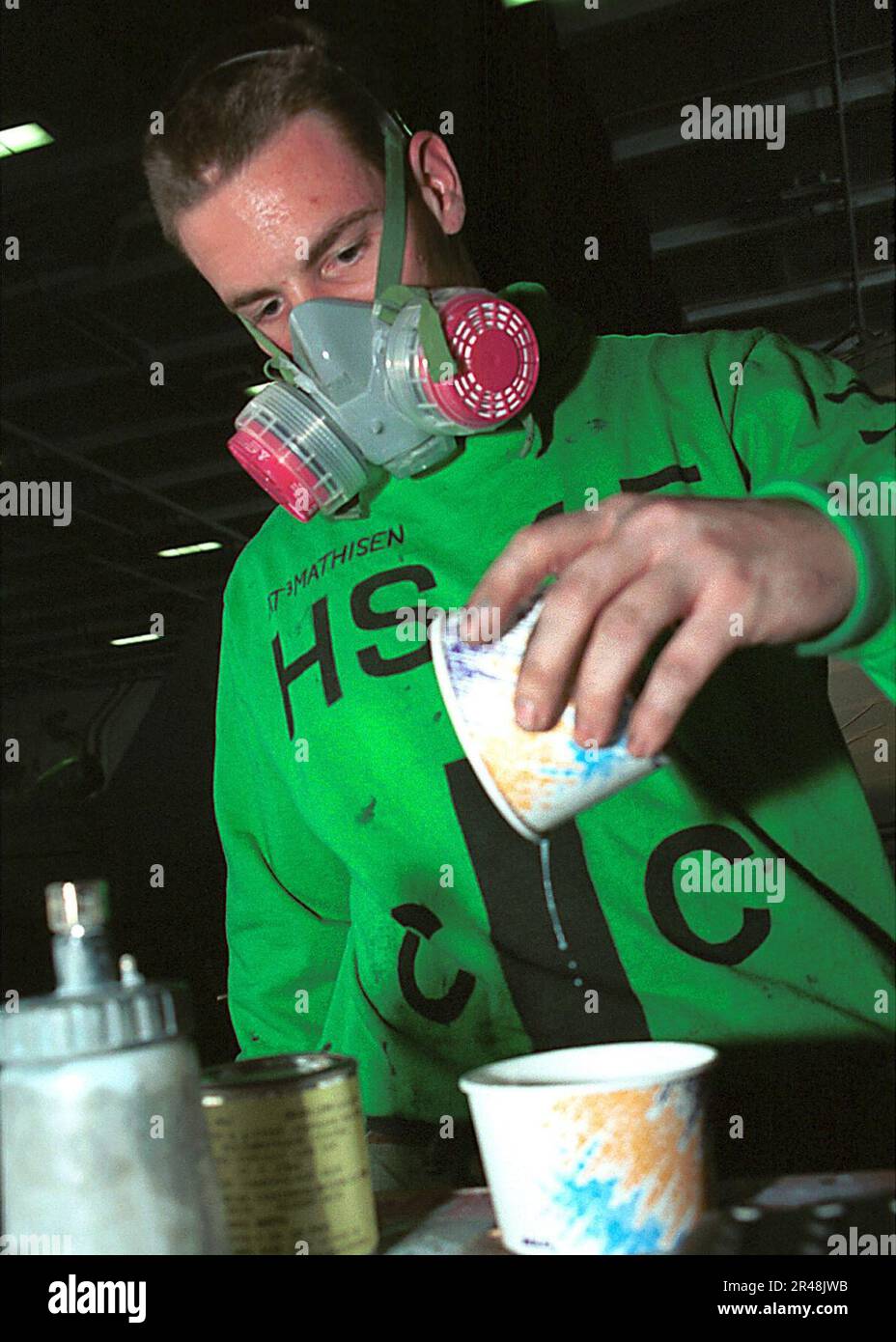 US Navy USS Washington - mixing paint Stock Photo - Alamy