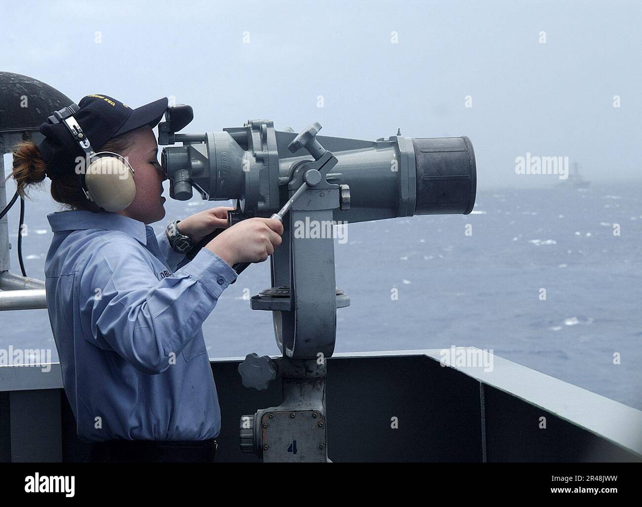 US Navy USS Washington - lookout Stock Photo - Alamy