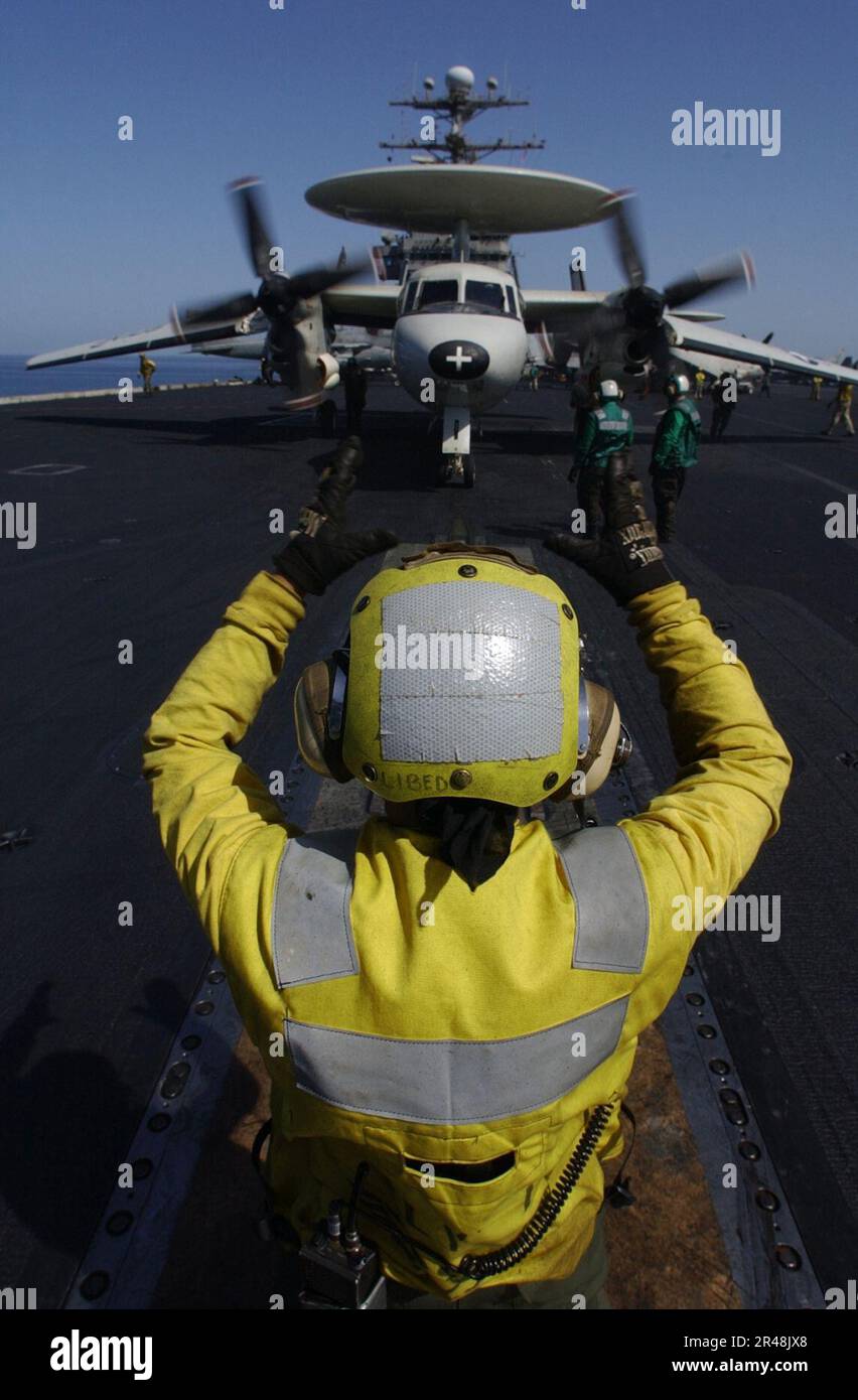 US Navy E-2C Stock Photo - Alamy