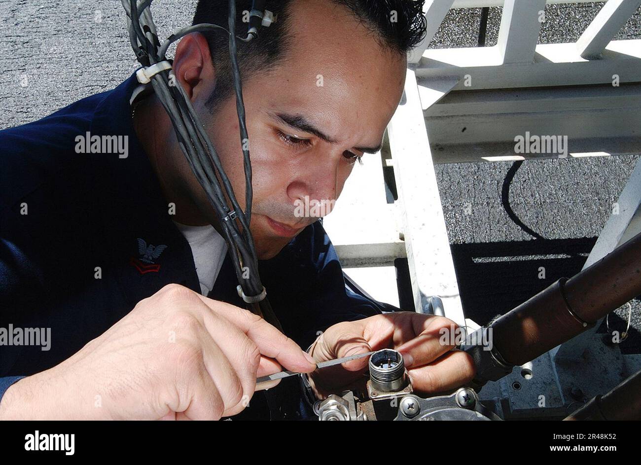 US Navy USS Washington - engine maintenance Stock Photo - Alamy