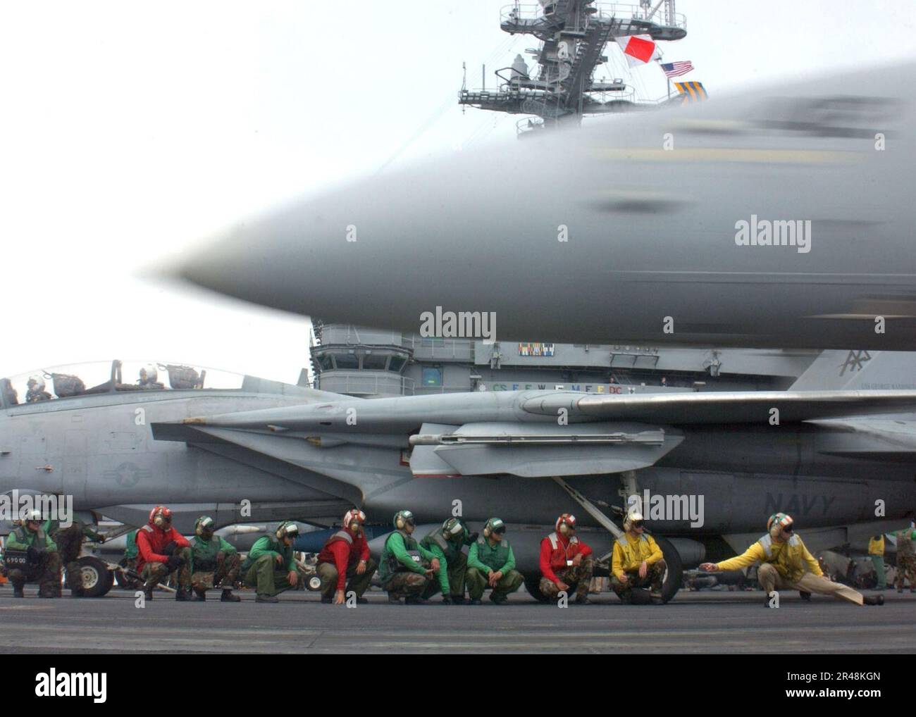 US Navy USS Washington - aircraft launch Stock Photo - Alamy