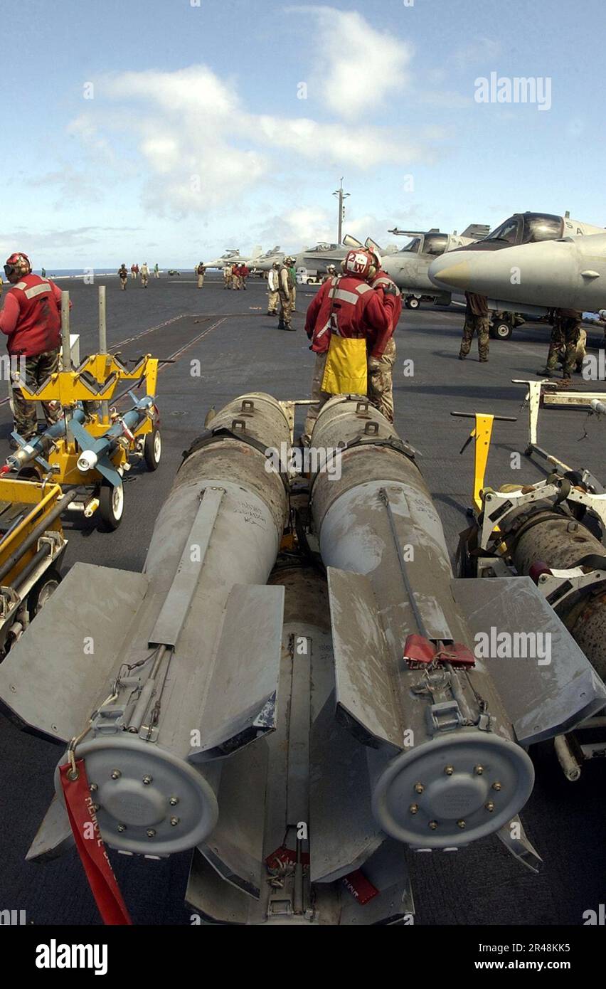 US Navy Weapons ready to load on aircraft Stock Photo - Alamy