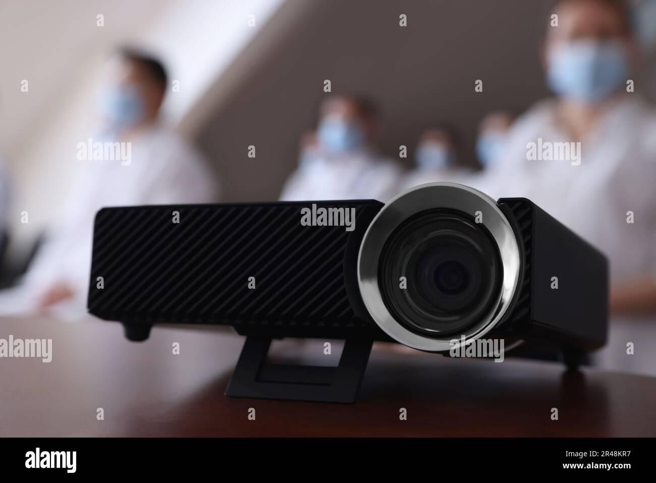 Team medical staff during video hi-res stock photography and images - Alamy