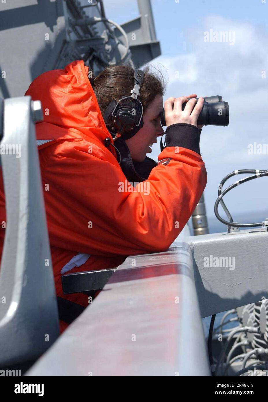 US Navy USS Lincoln - Lookout watch Stock Photo - Alamy