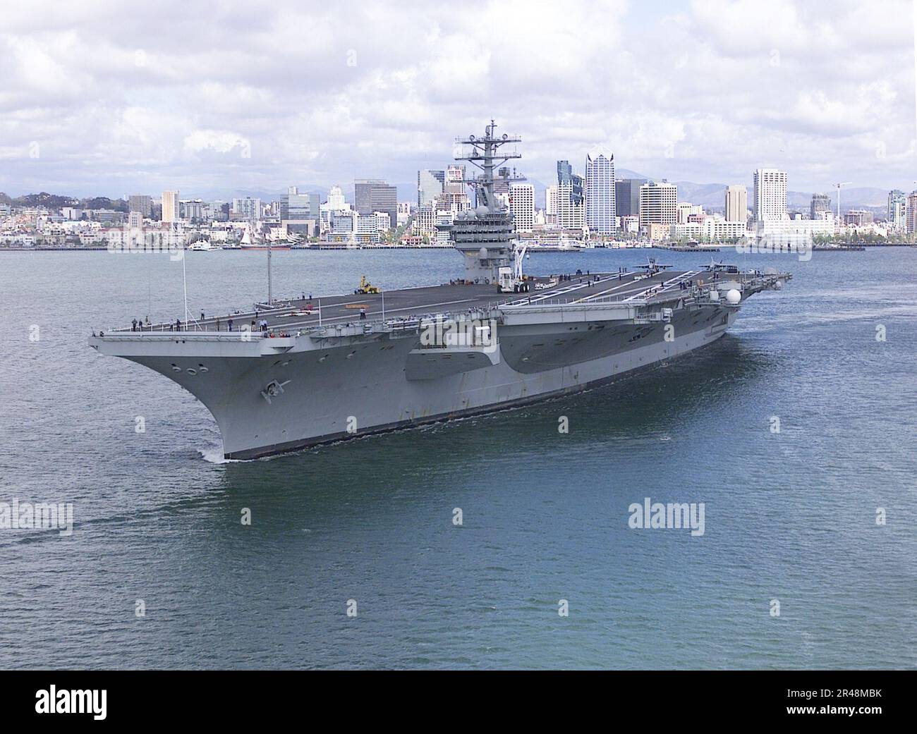 US Navy USS Nimitz (CVN 68 Stock Photo - Alamy