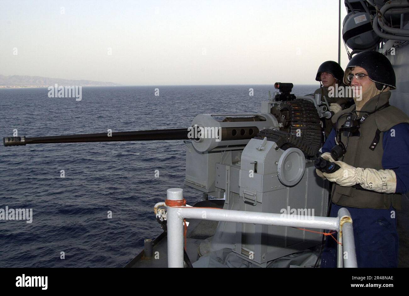 US Navy MK-38 25 mm Machine Gun Stock Photo - Alamy