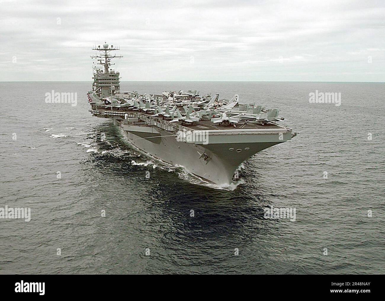 US Navy USS George Washington (CVN 73) at sea Stock Photo - Alamy