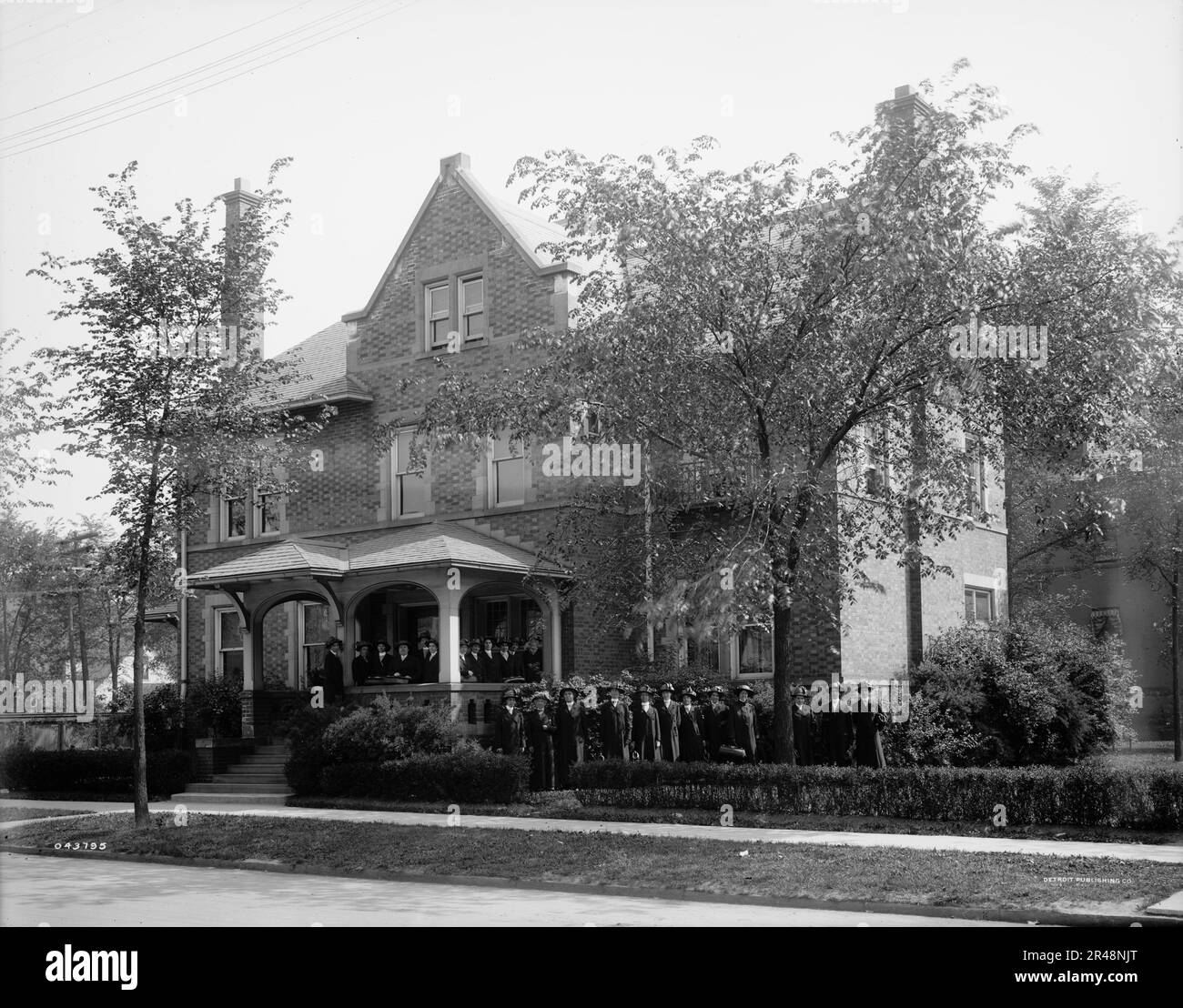 Visiting nurses' building, Detroit, Mich., between 1905 and 1915 Stock ...