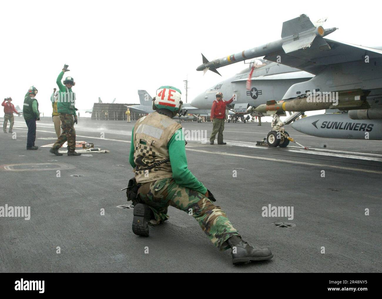 US Navy USS Washington - F-A-18 launch Stock Photo - Alamy