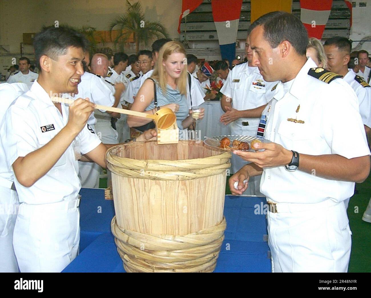 US Navy Sailors participating in RIMPAC 2002 attend closing reception ...
