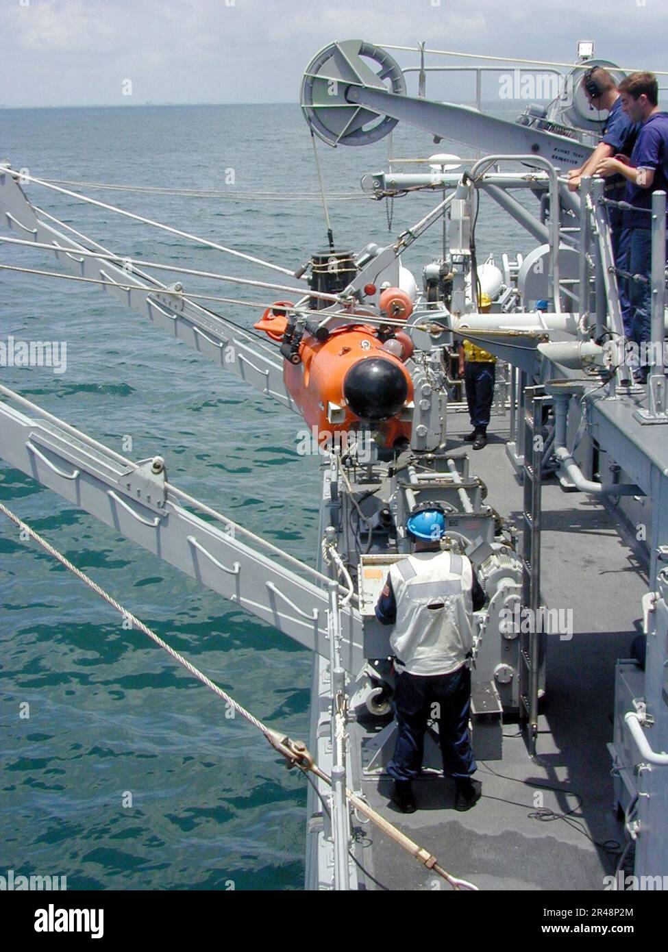 US Navy Mine countermeasures training Stock Photo - Alamy