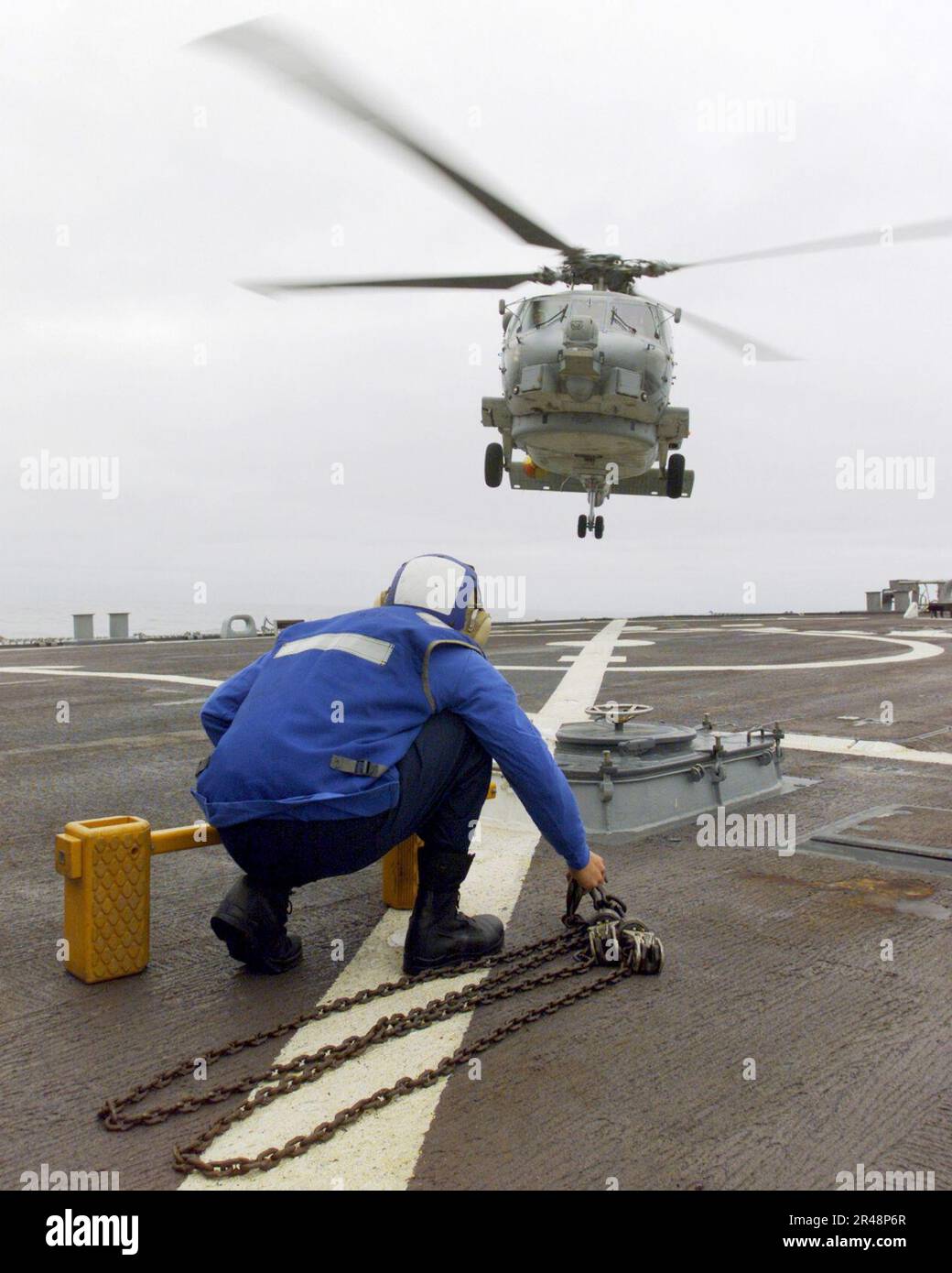 US Navy An SH-60F ''Seahawk'' from Helicopter Anti-Submarine Squadron ...