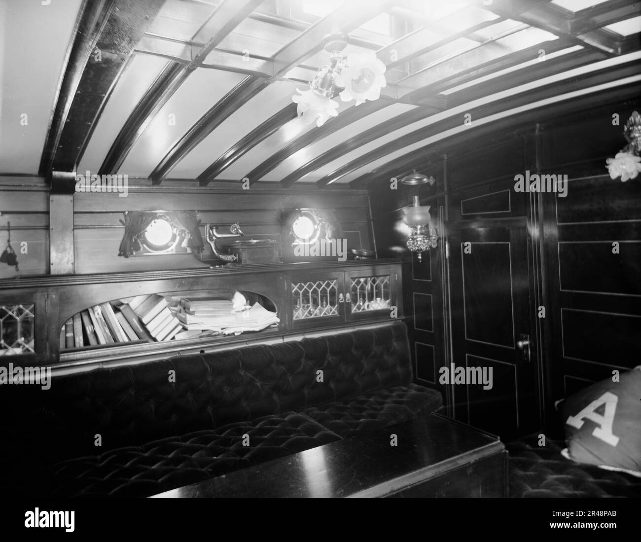 Books sport Black and White Stock Photos & Images - Alamy