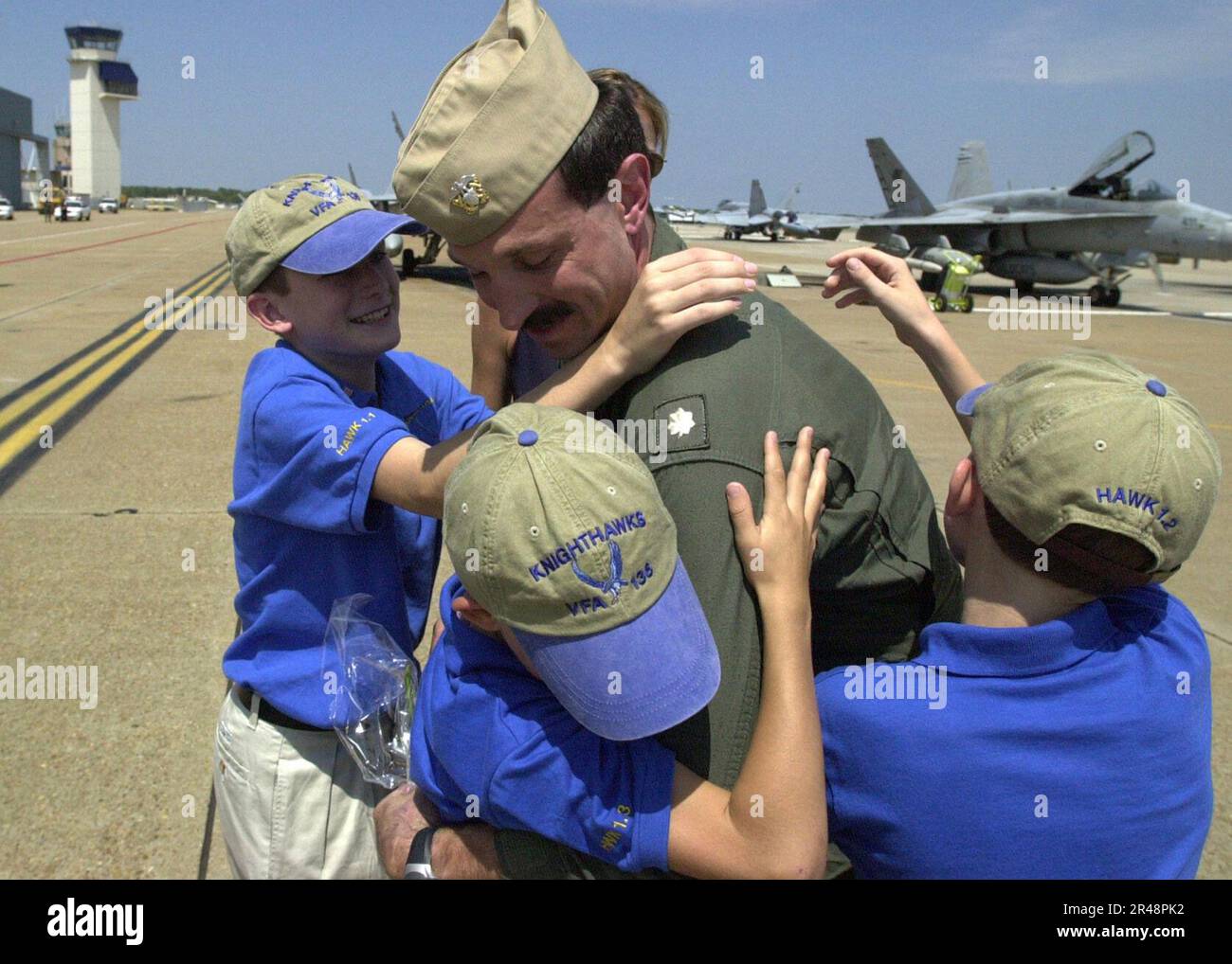 US Navy VFA-136 member is welcomed home Stock Photo - Alamy
