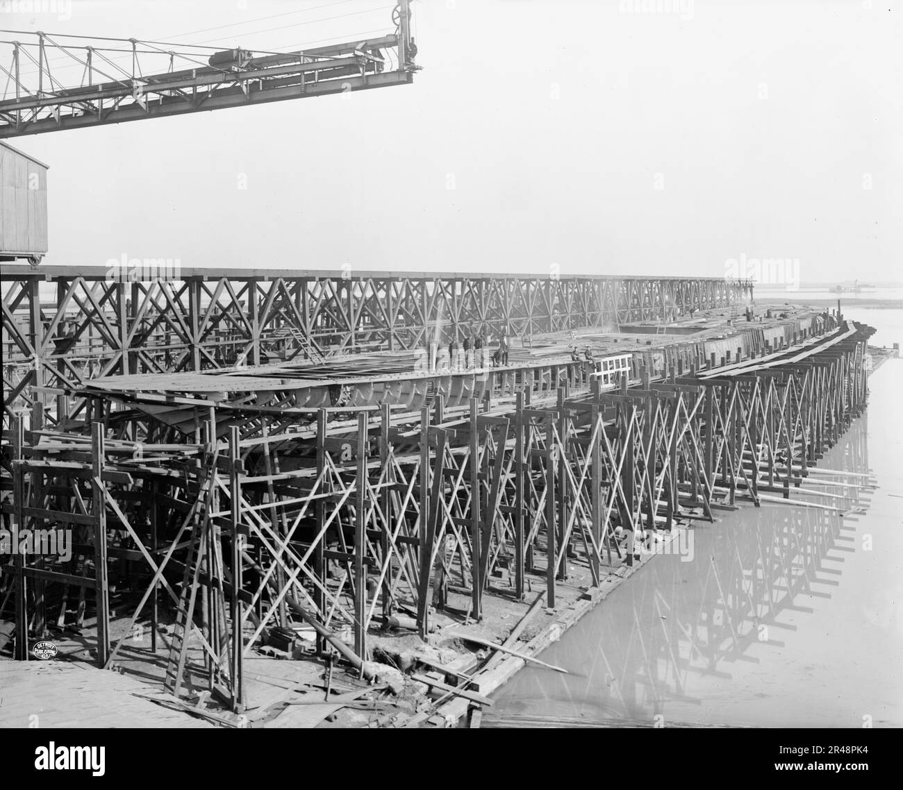 Steam cranes Black and White Stock Photos & Images - Alamy
