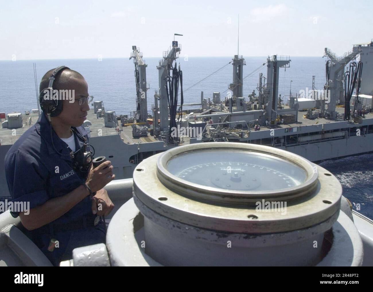 US Navy USS La Salle unrep with USNS Big Horn Stock Photo - Alamy