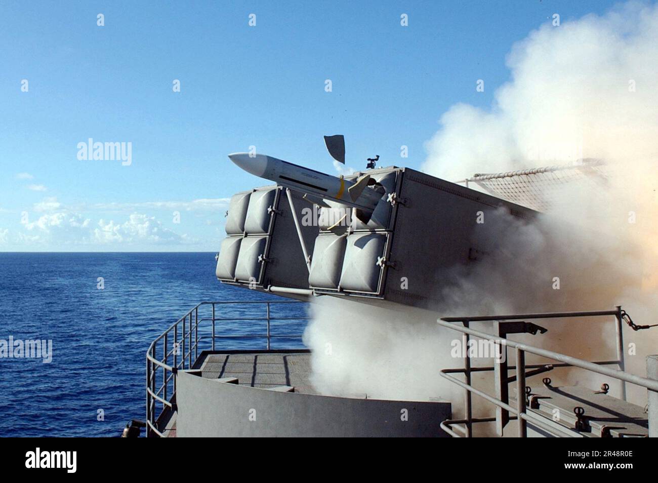 US Navy A RIM-7 NATO ''Sea Sparrow'' missile launches from aboard USS ...