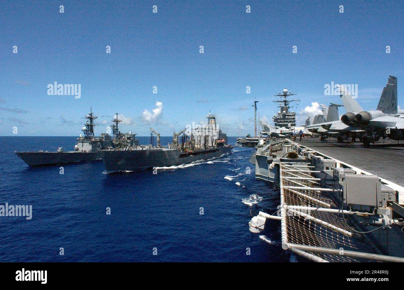 US Navy Military Sealift Command (MSC) ship USNS Kanawha (T-AO 196 ...