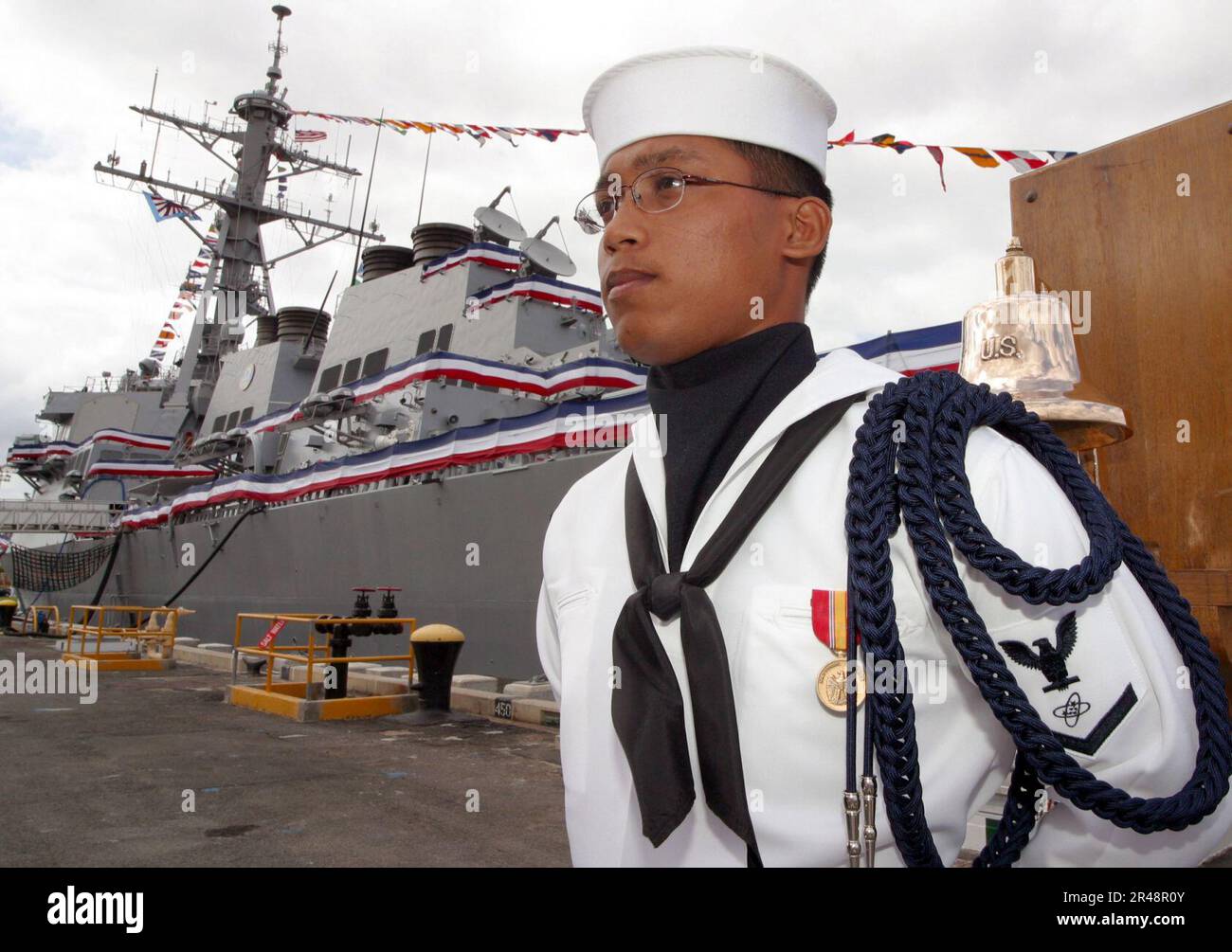 US Navy Change of Command aboard USS O'Kane Stock Photo - Alamy