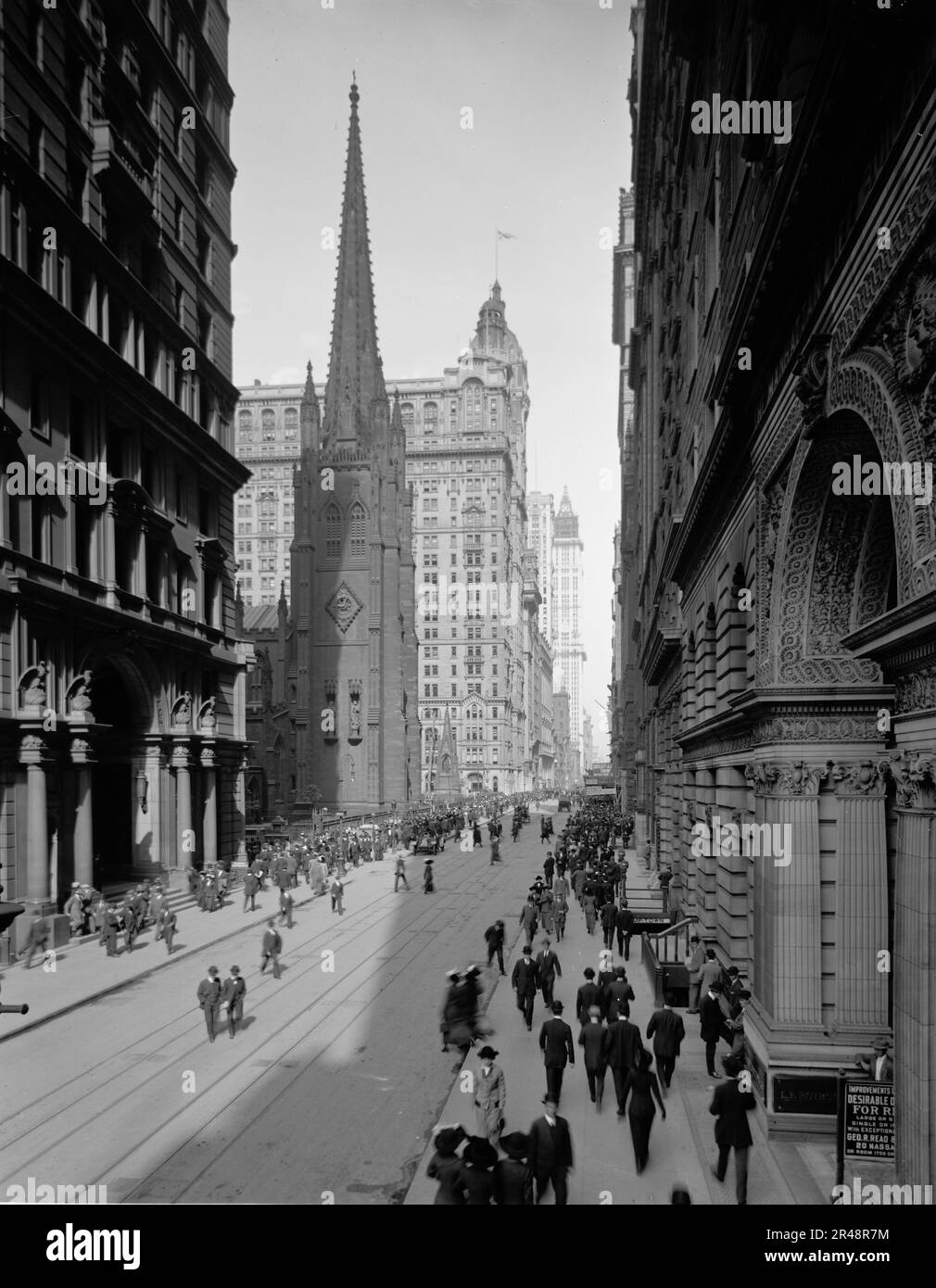 1920 street scene new york Black and White Stock Photos & Images - Alamy
