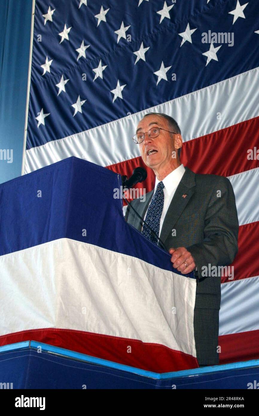 US Navy The Honorable Gordon R. England, Secretary of the Navy, speaks ...