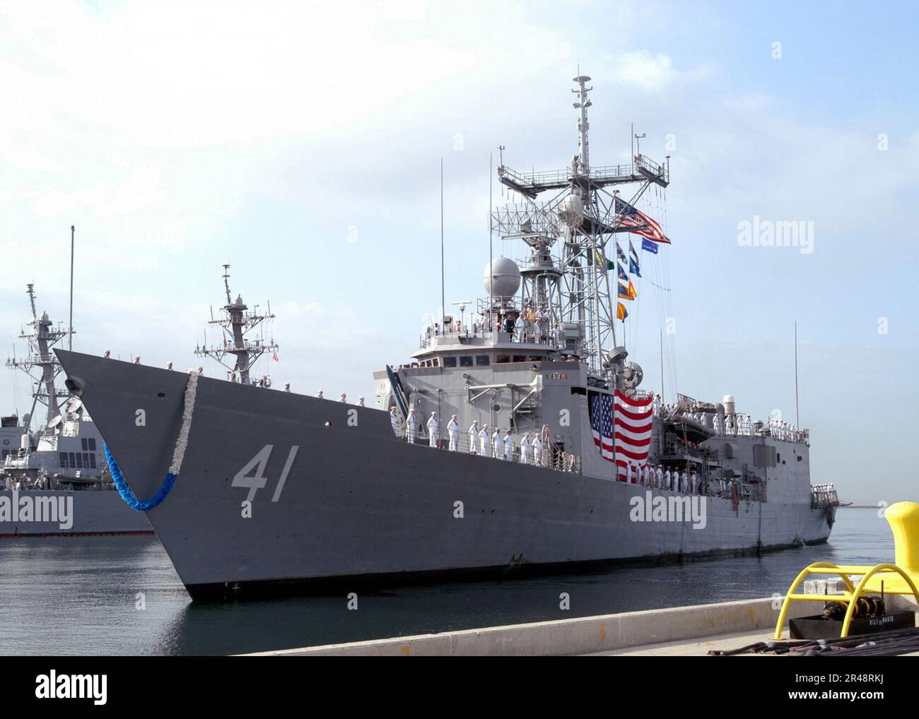 US Navy USS McClusky (FFG 41) pulls into her berth at Naval Station San ...