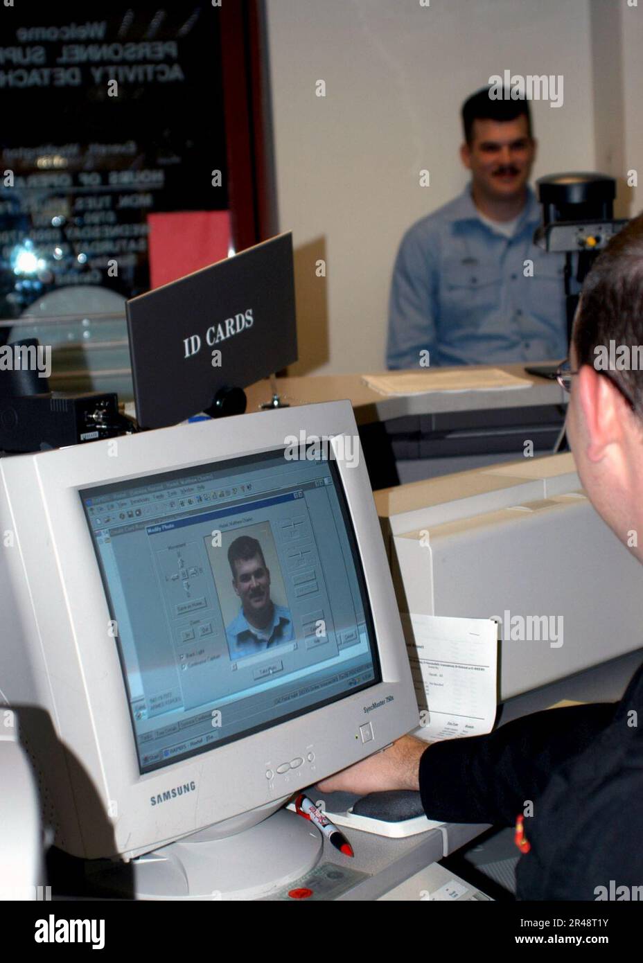 US Navy Electrician Stock Photo - Alamy