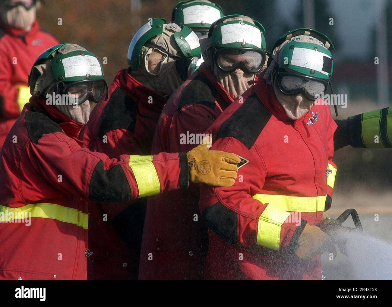 US Navy Refresher aircraft fire fighting Stock Photo - Alamy