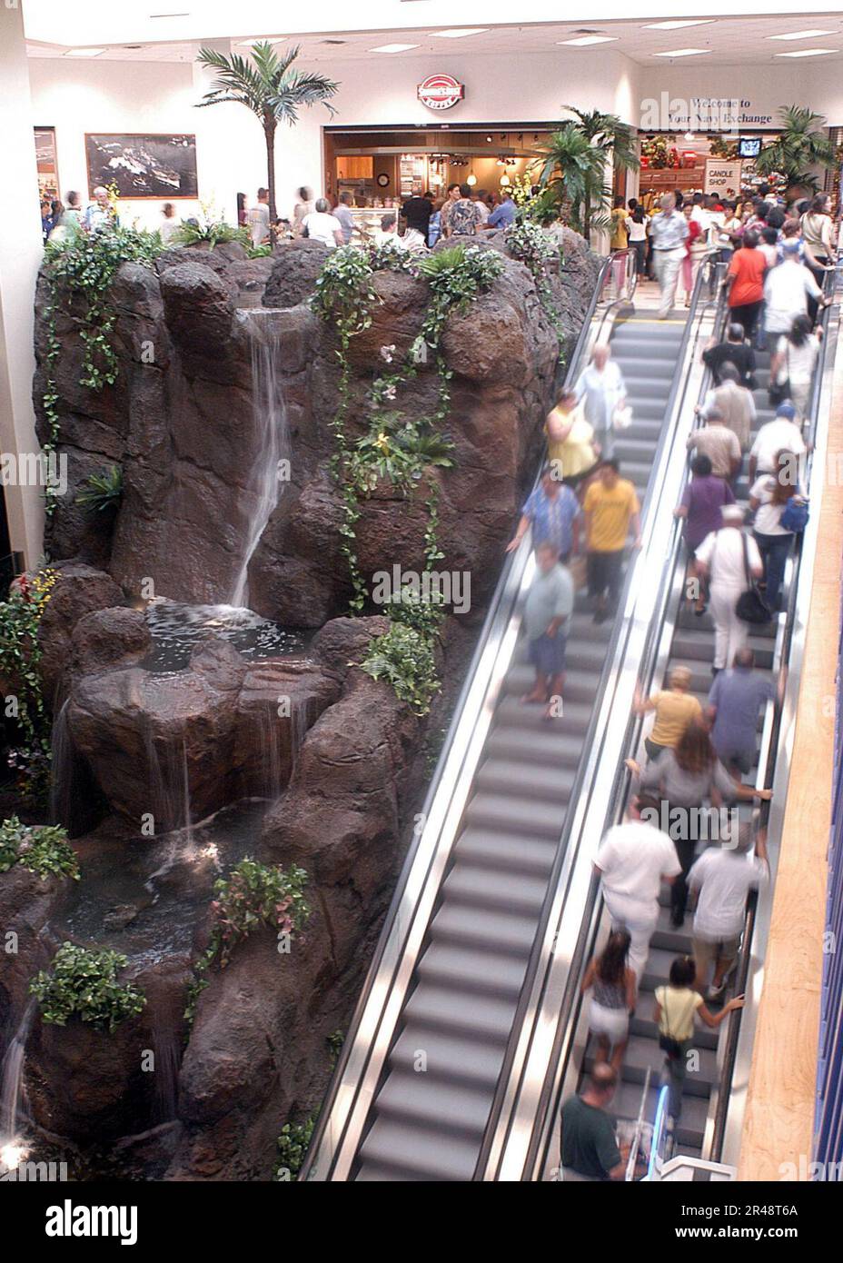 US Navy The new Navy Exchange at Pearl Harbor Stock Photo - Alamy