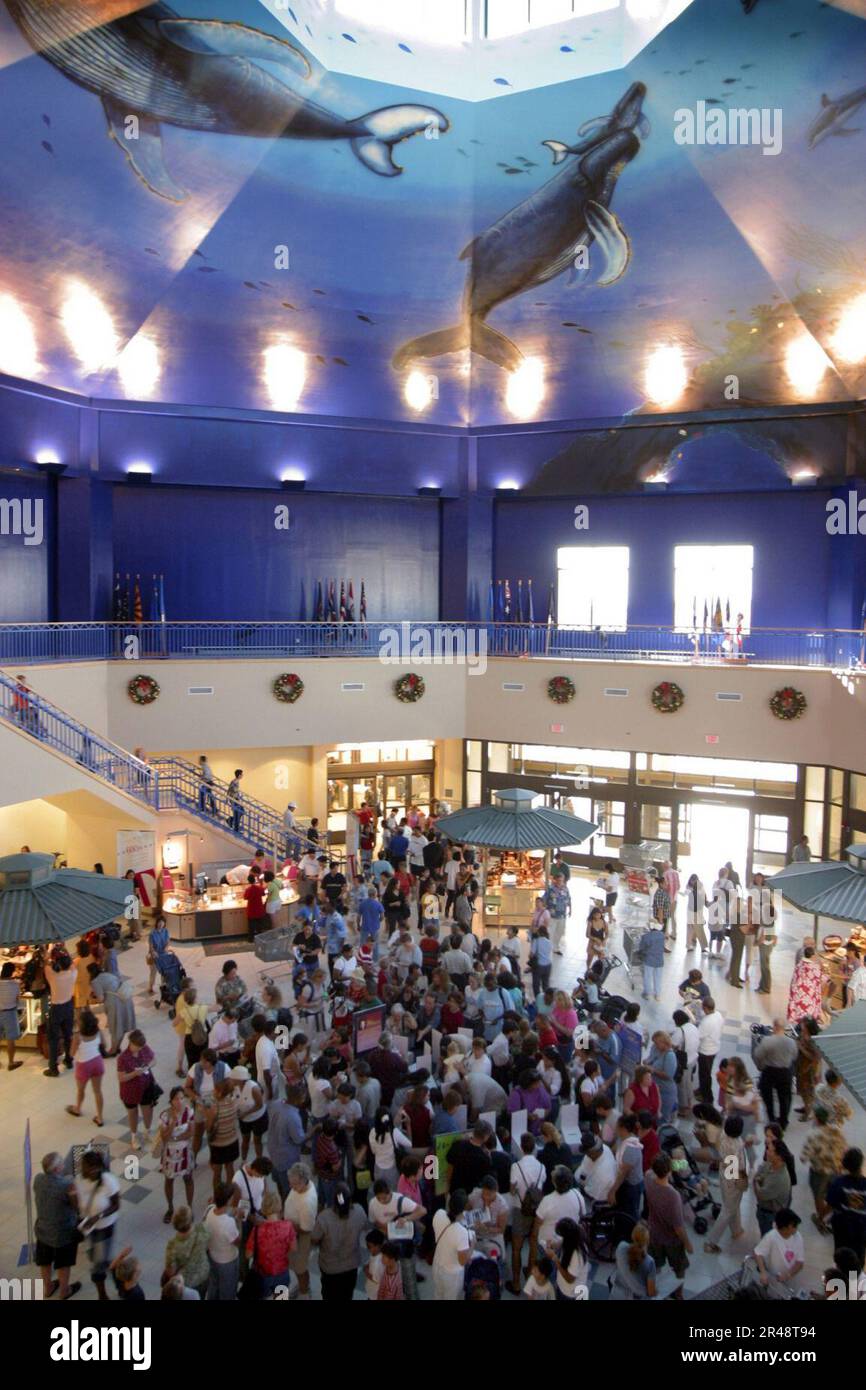 US Navy Mall at Pearl Harbor Stock Photo - Alamy