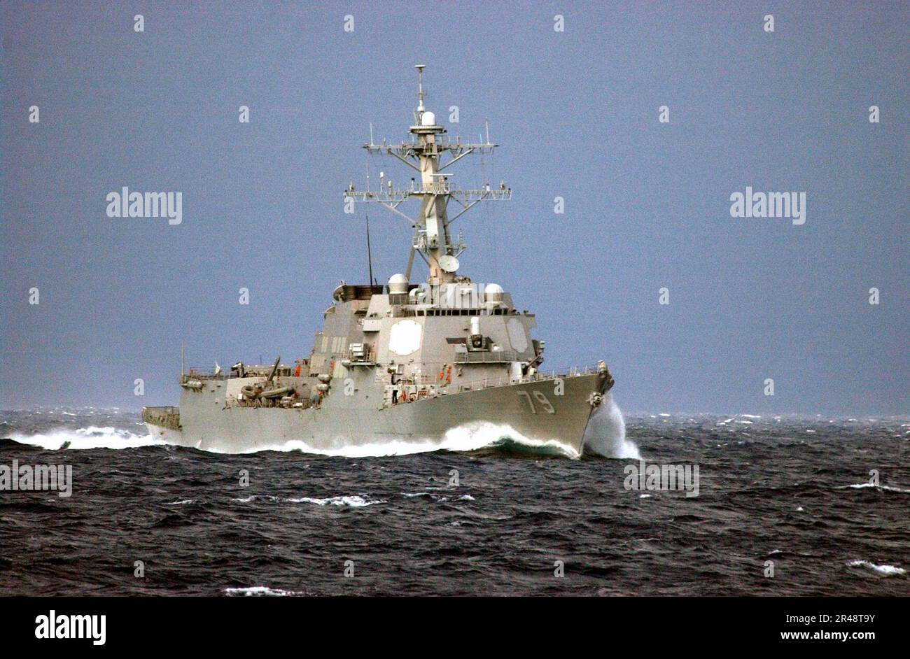 US Navy The guided missile destroyer USS Oscar Austin (DDG 79) steams ...