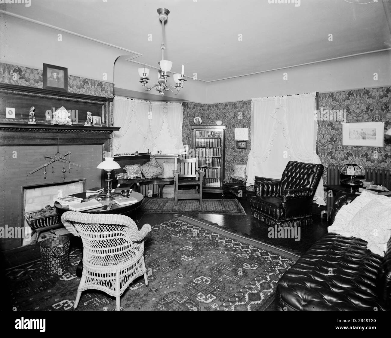 Residence of Albert E. Silk, reception room, Detroit, Mich., between 1900 and 1910 Stock Photo ...