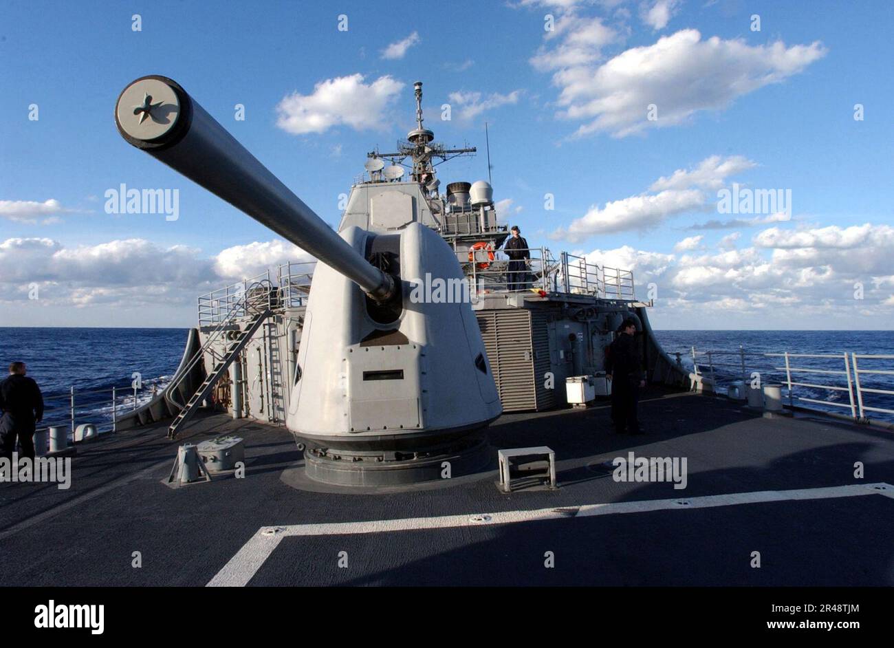 US Navy 54 caliber gun aboard USS San Jacinto Stock Photo - Alamy