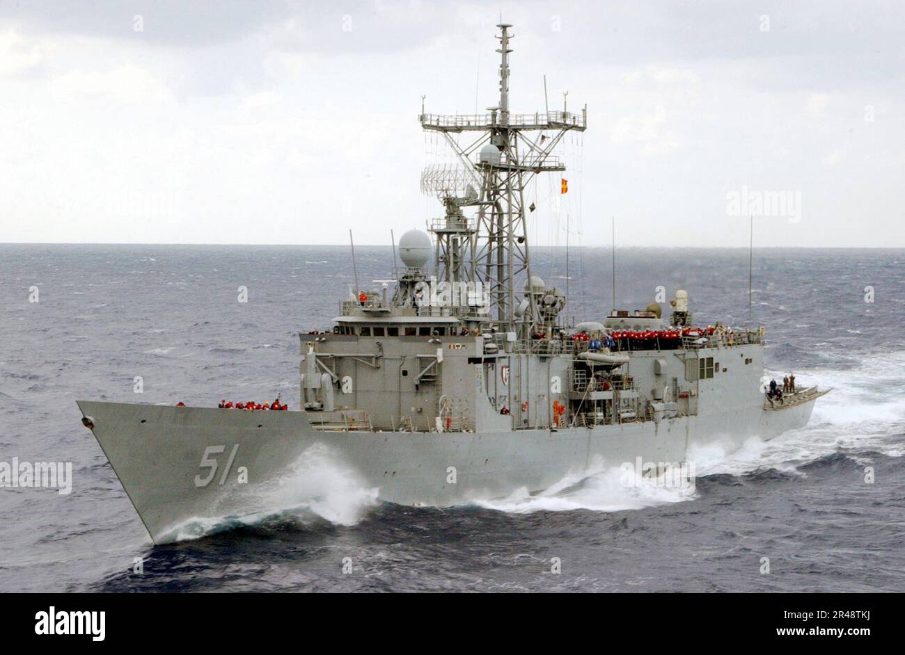 US Navy USS Gary (FFG 51) underway Stock Photo - Alamy