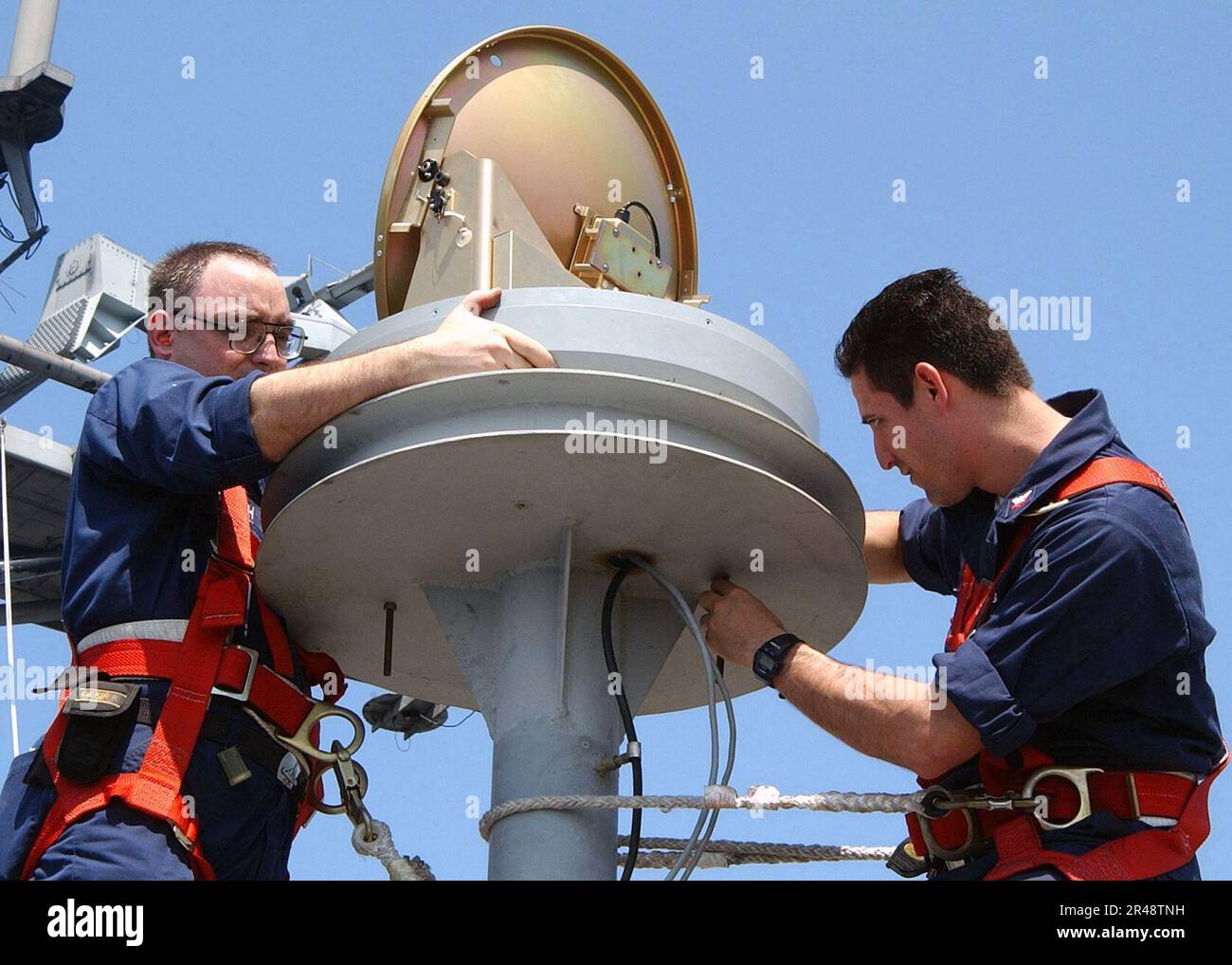 US Navy SITE TV antenna maintenance aboard USS Nassau Stock Photo - Alamy