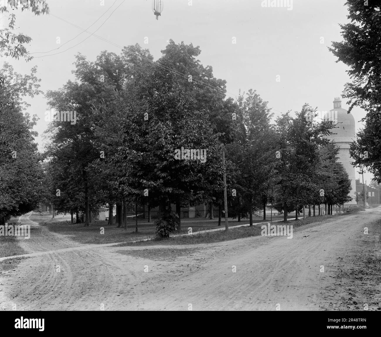 Campus and tower, Michigan State Normal College, Ypsilanti, Mich ...