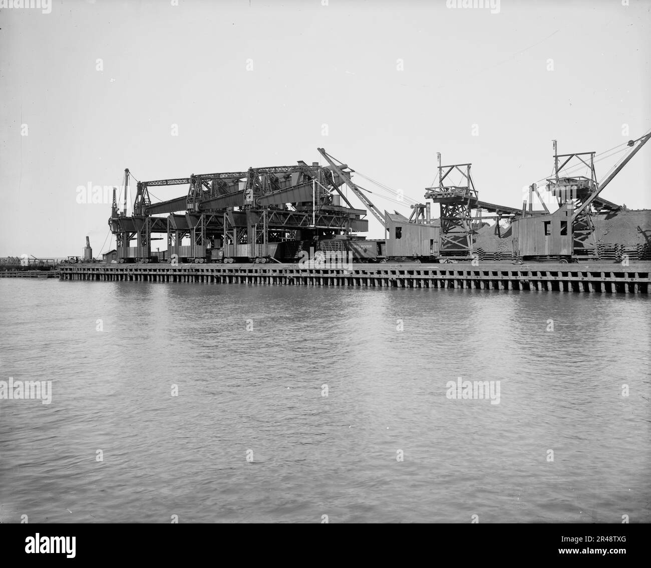 Detroit shell co plant hi-res stock photography and images - Alamy
