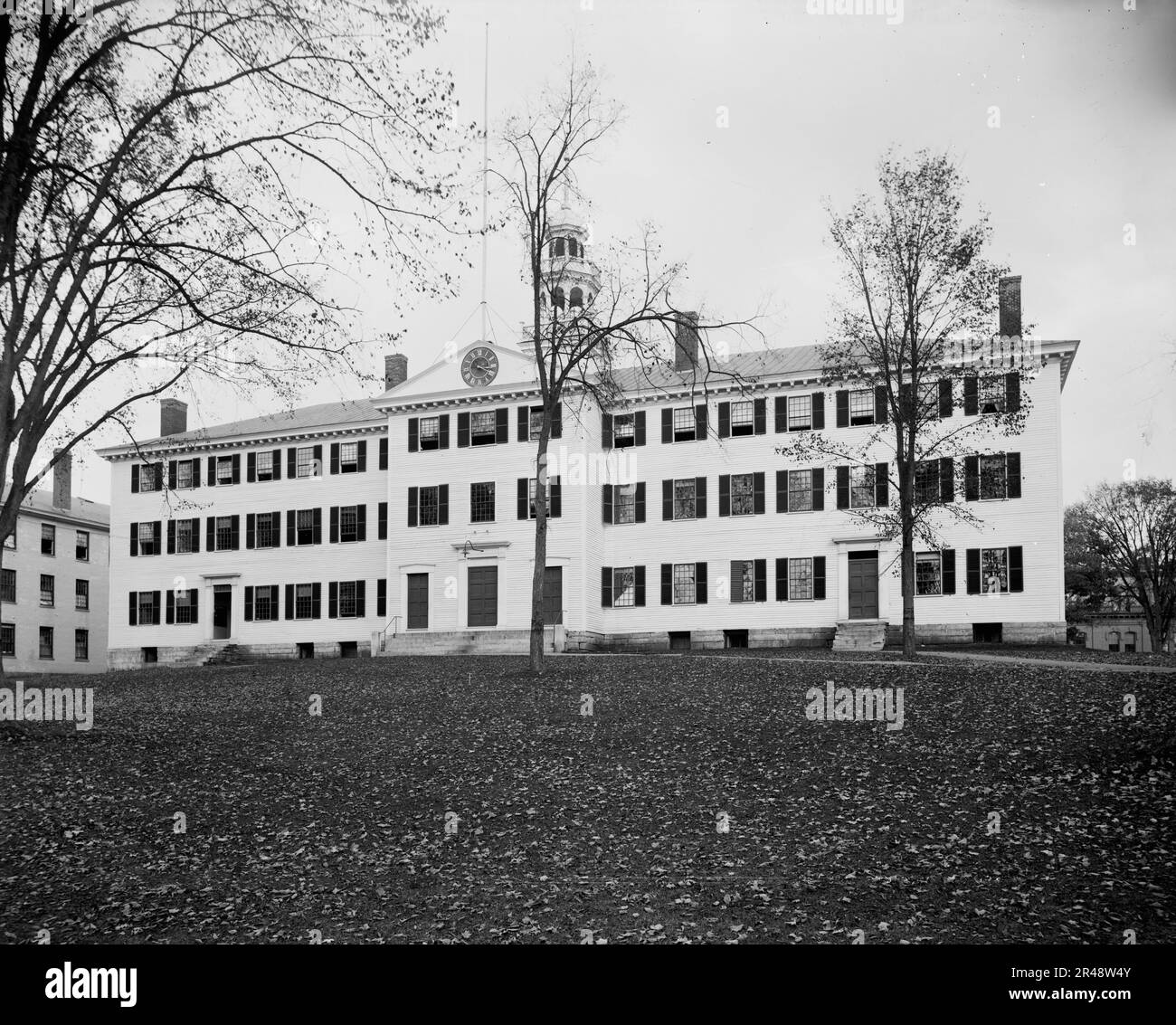 Dartmouth Hall, Dartmouth College, ca 1900 Stock Photo - Alamy